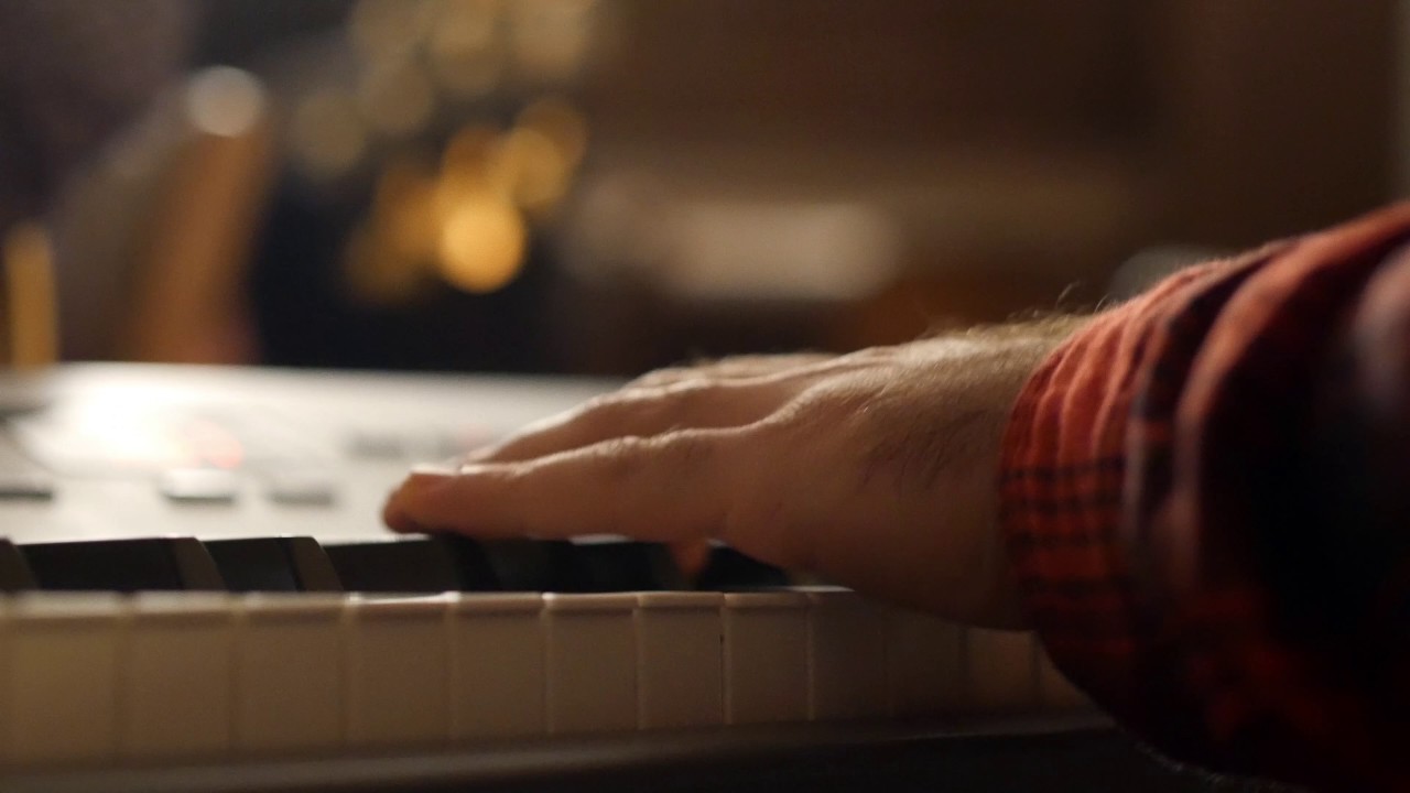 Making Music 08 (keyboard) / Free Stock Footage (4K) - YouTube