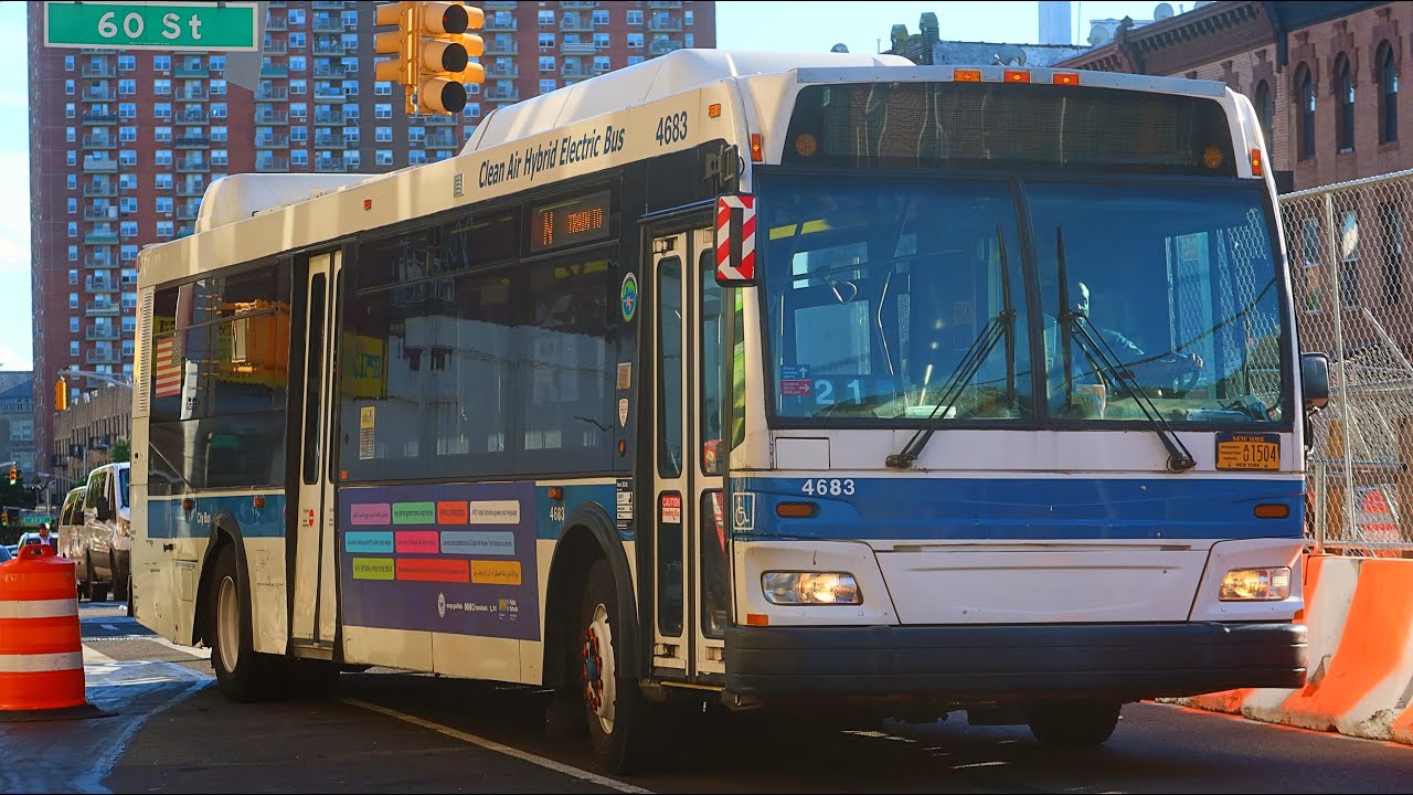 MTA NYCT N Shuttle Buses 1 - YouTube