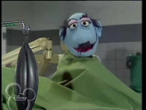 The Muppet Show. Veterinarian's Hospital - Conga (ep.510) - YouTube