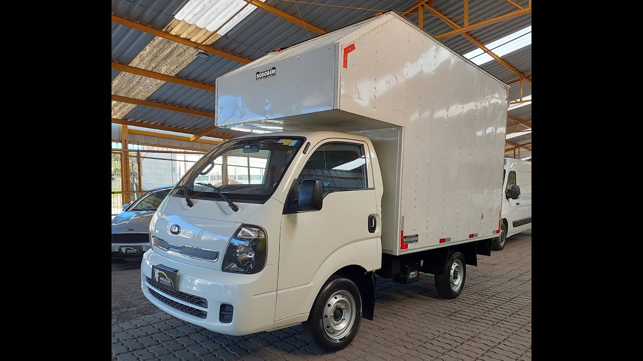 Kia Bongo 2.5 K-2500 Baú - 2020 - YouTube