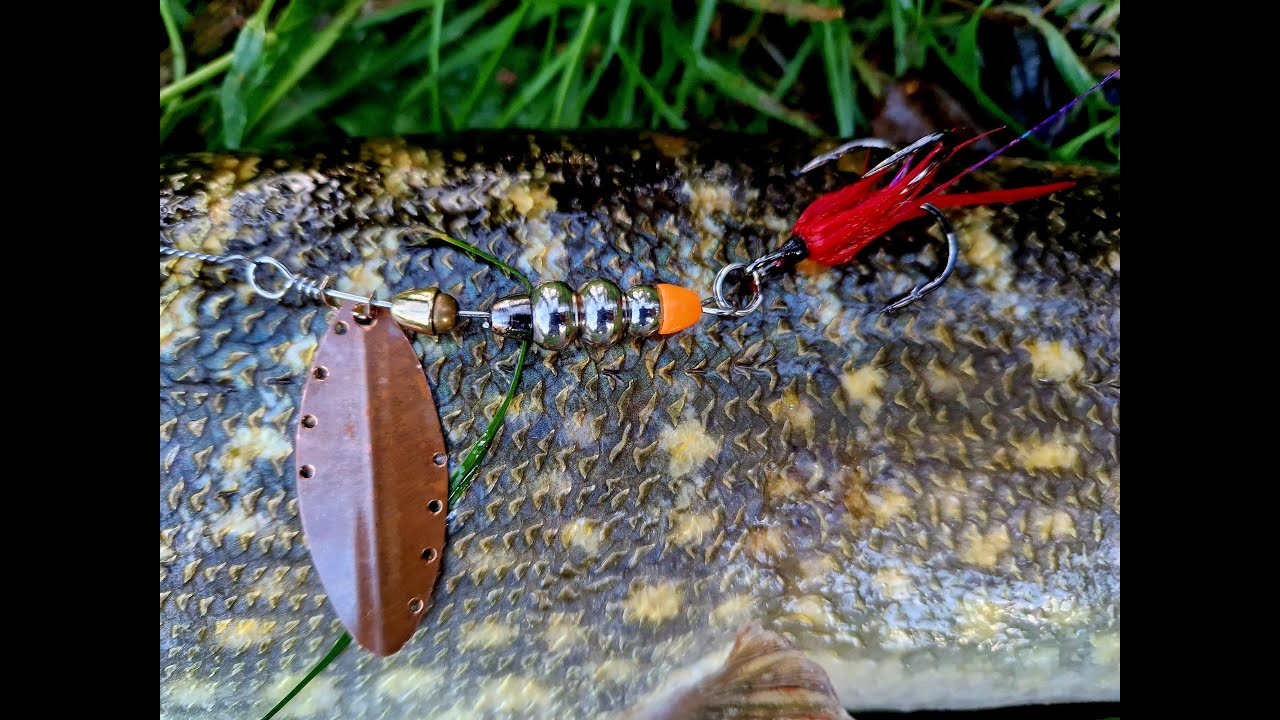 Reverse spinner | making & fishing - YouTube