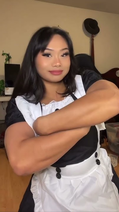 The Urge To Be Your Muscle Maid 😉 Muscle Girl Flexing Bicep 🔥 Fbb Flex Bicep Abs Viral Shorts