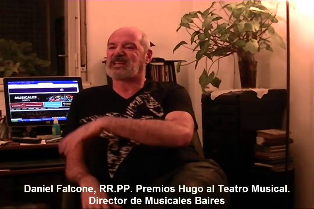 Daniel Falcone, RR.PP. Premios Hugo al Teatro Musical (parte 3) - YouTube