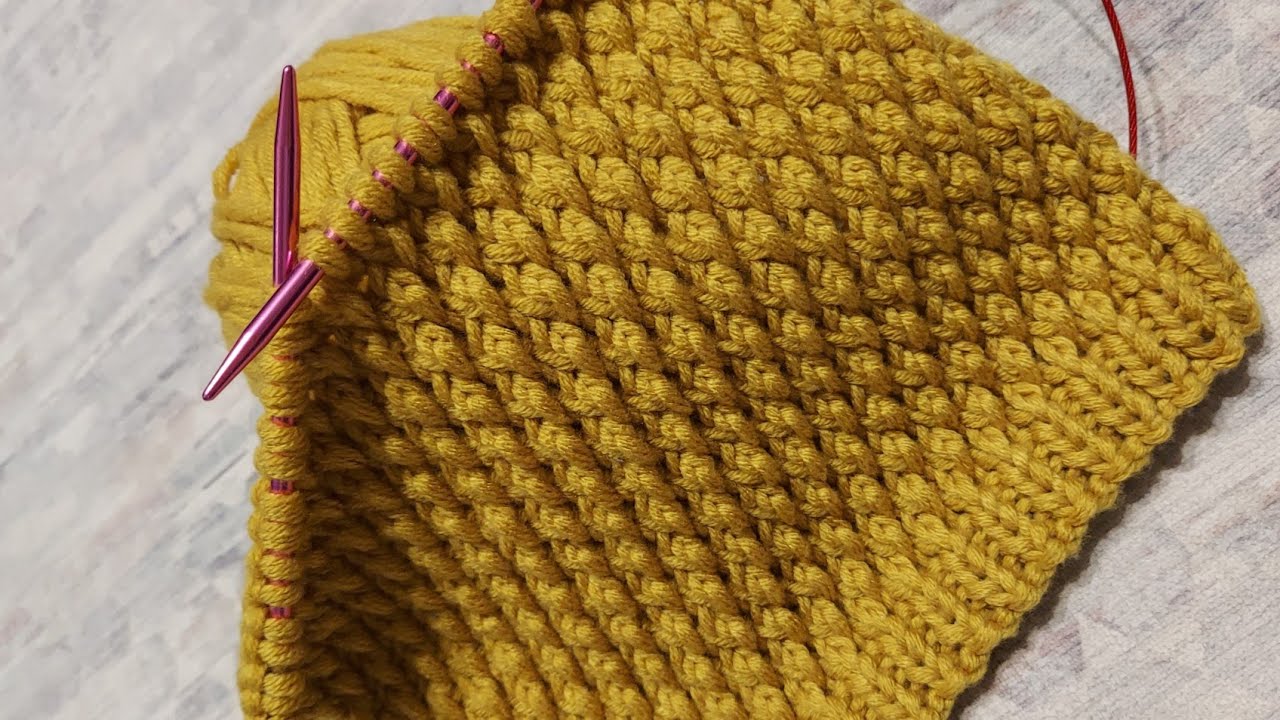 Easy "Scales" Knitting Pattern | Dense Knitting | 4 row repeat - YouTube