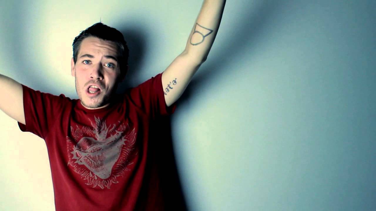 Laruso - Bring the Love In (Official Music Video) HD - YouTube