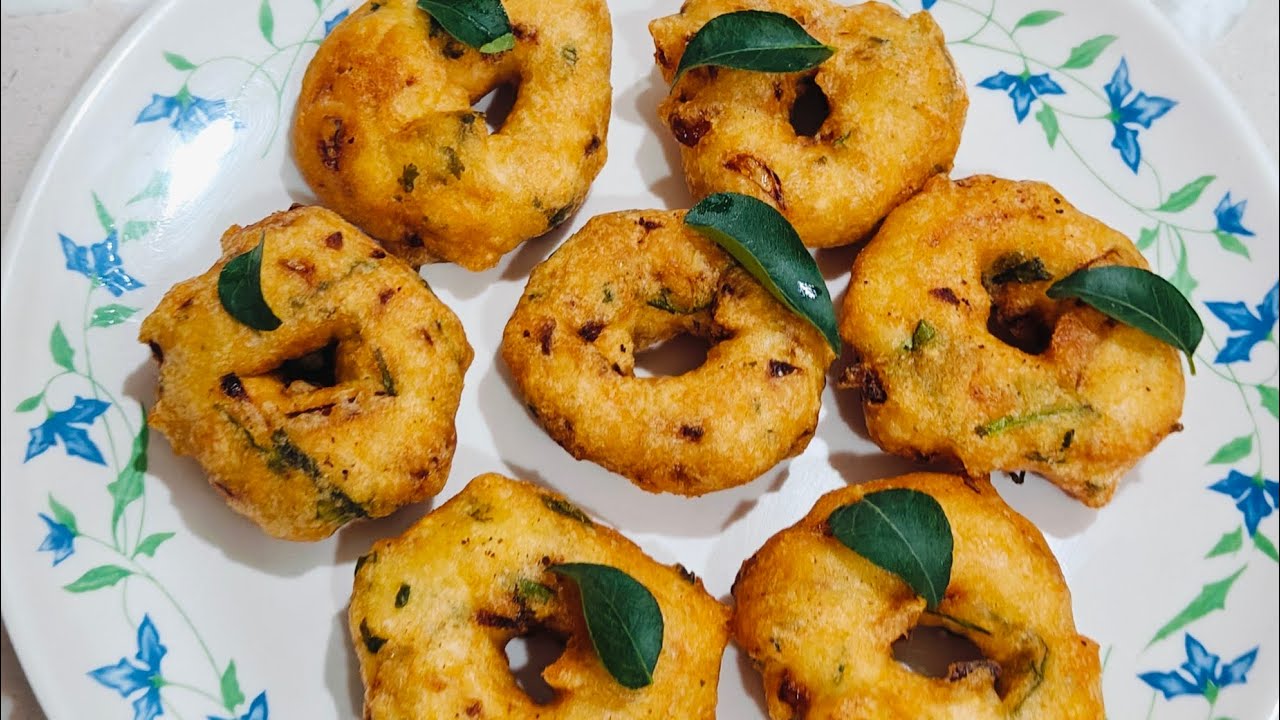 south Indian style/urad dal ka bada -Recipe - YouTube