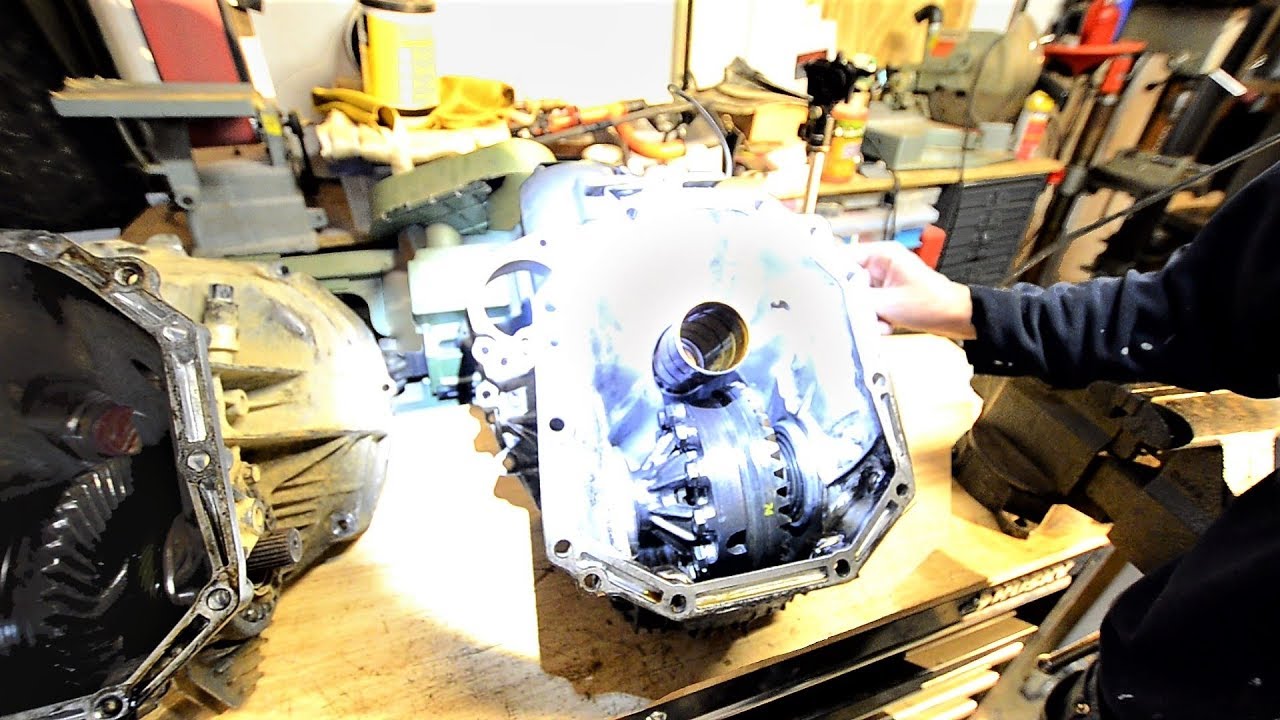 Autopsy of a Subaru front differential run without oil - YouTube