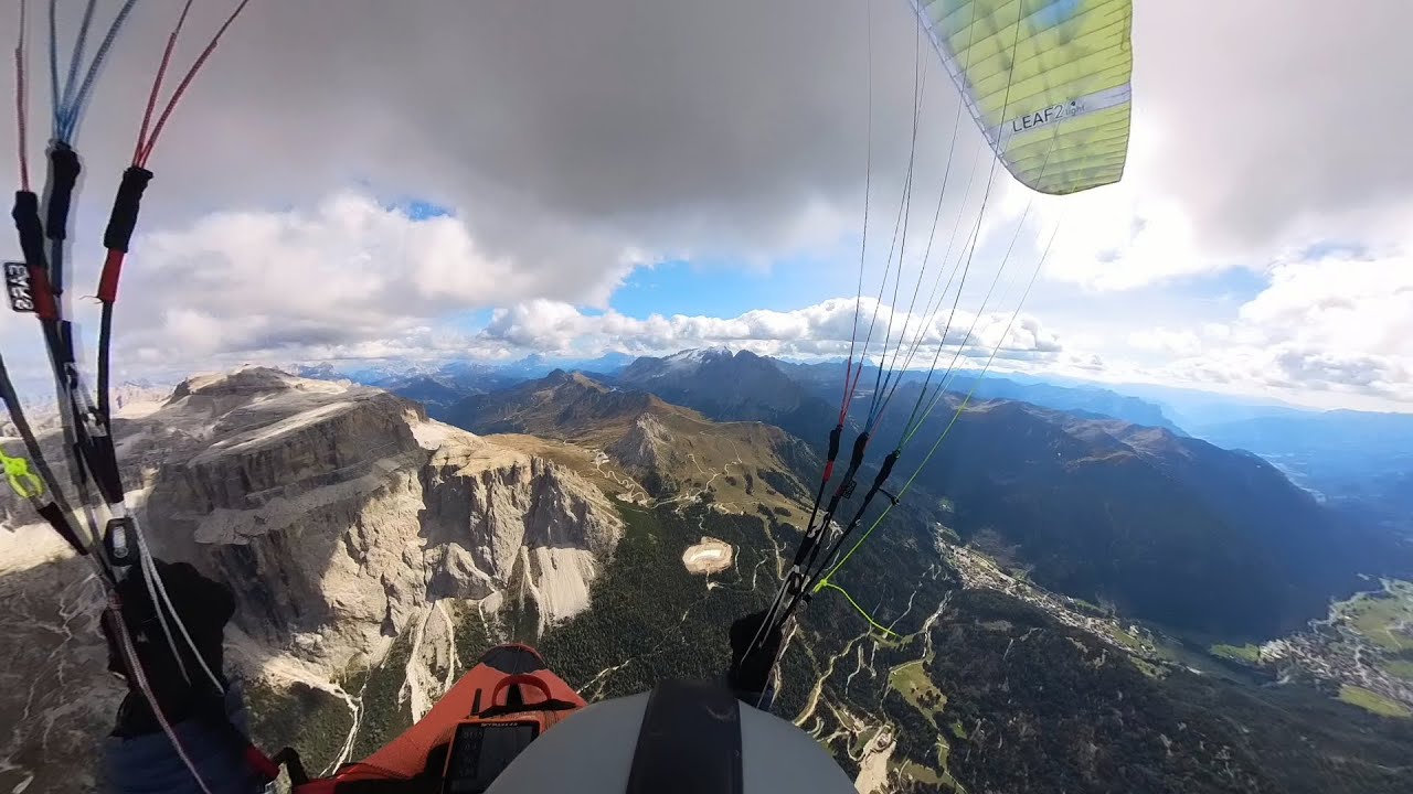 Paragliding - Col Rodella - YouTube