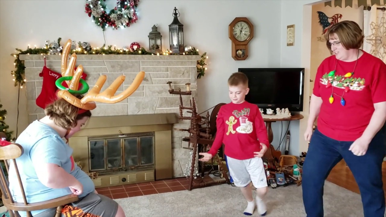 Christmas Fun - Miss Marissa Moments - YouTube