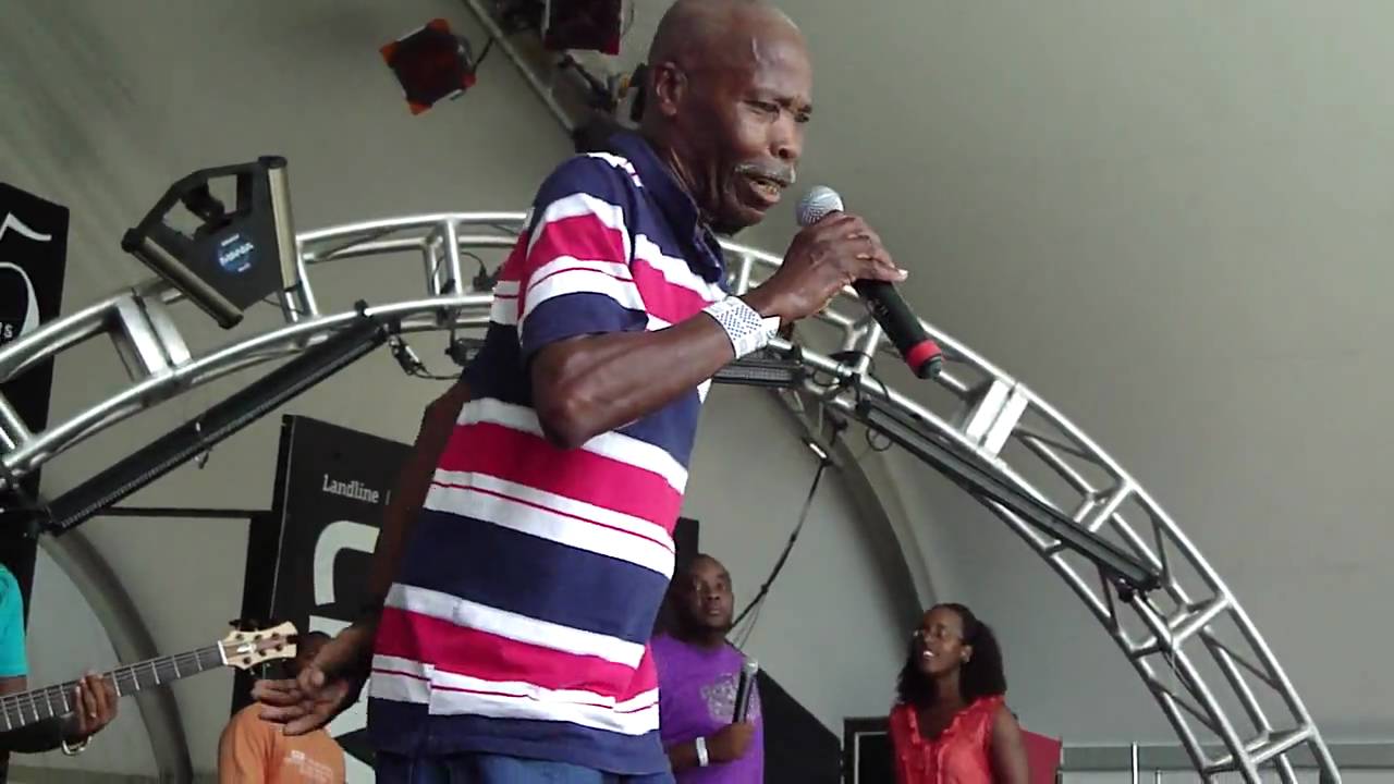 Grynner performing "We Want More" @ BRC - YouTube