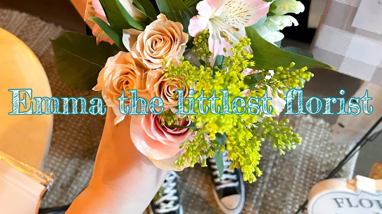 Emma the littlest florist ☺️🌷 Made her 1st flower arrangements all by ...