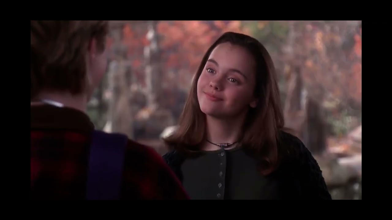 Casper 1995 Vic visits whipstaff manor - YouTube