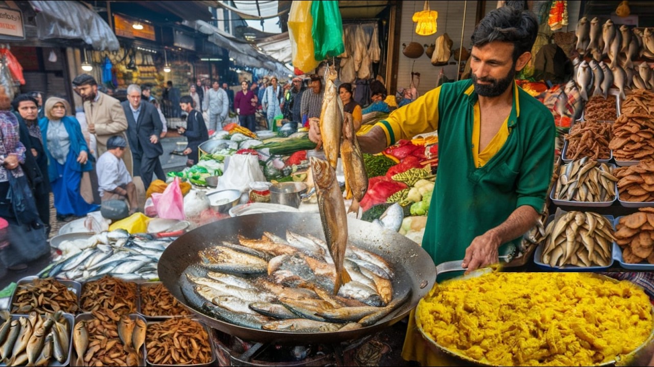 Serving 1000KG FISH PAKORA Daily | Javed Peshawari | The Most Famous ...