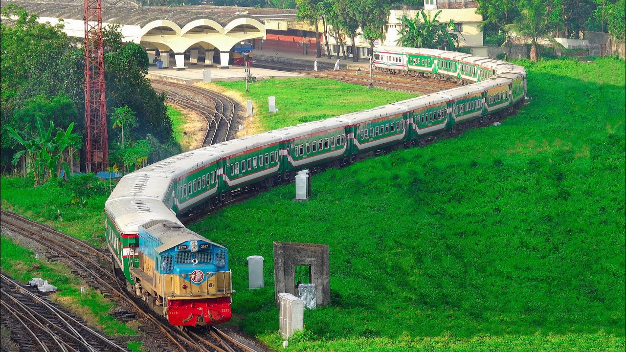 Parabat Express Train (পারাবত এক্সপ্রেস ট্রেন) of Bangladesh Railway ...