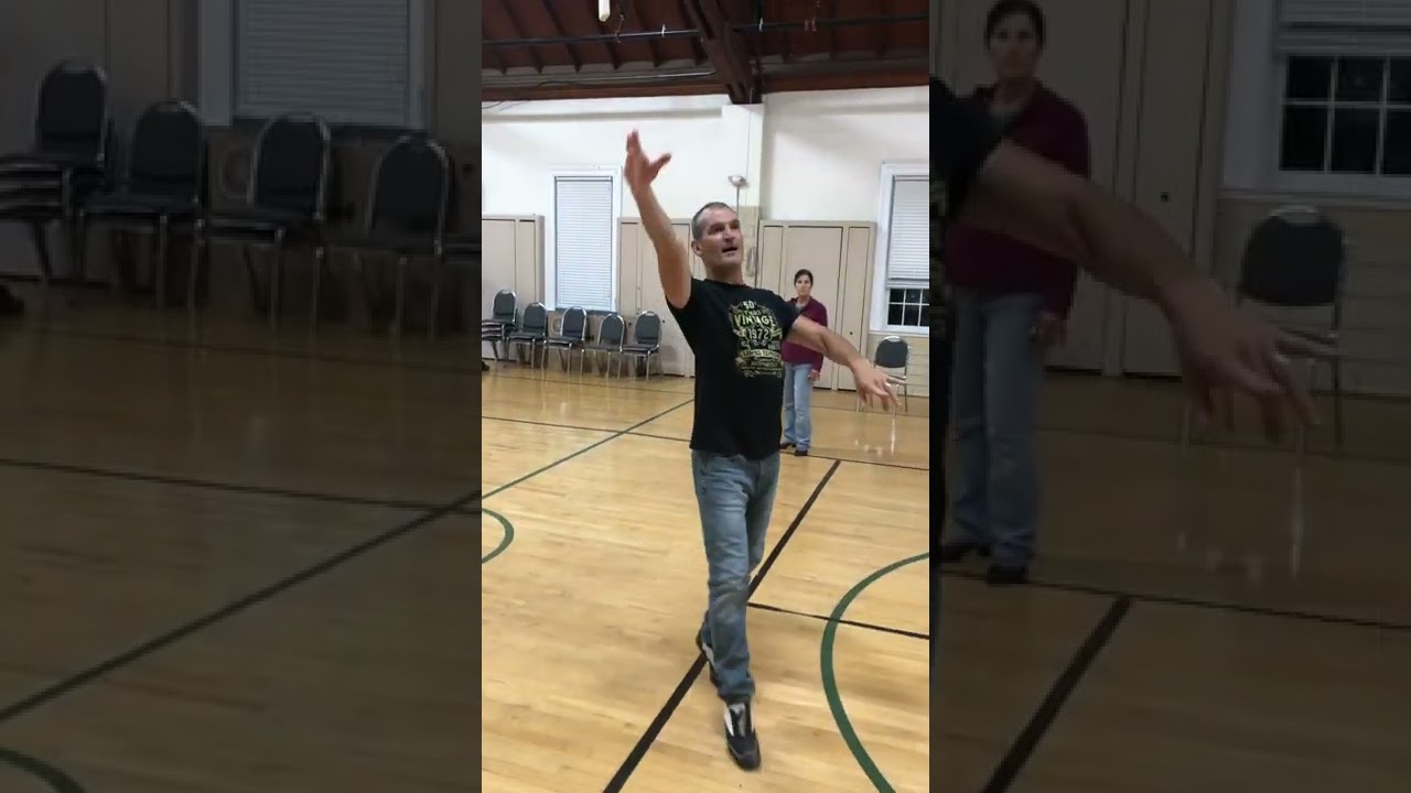 WALTZ SHADOW REVERSE TURN/ARM STYLING - YouTube