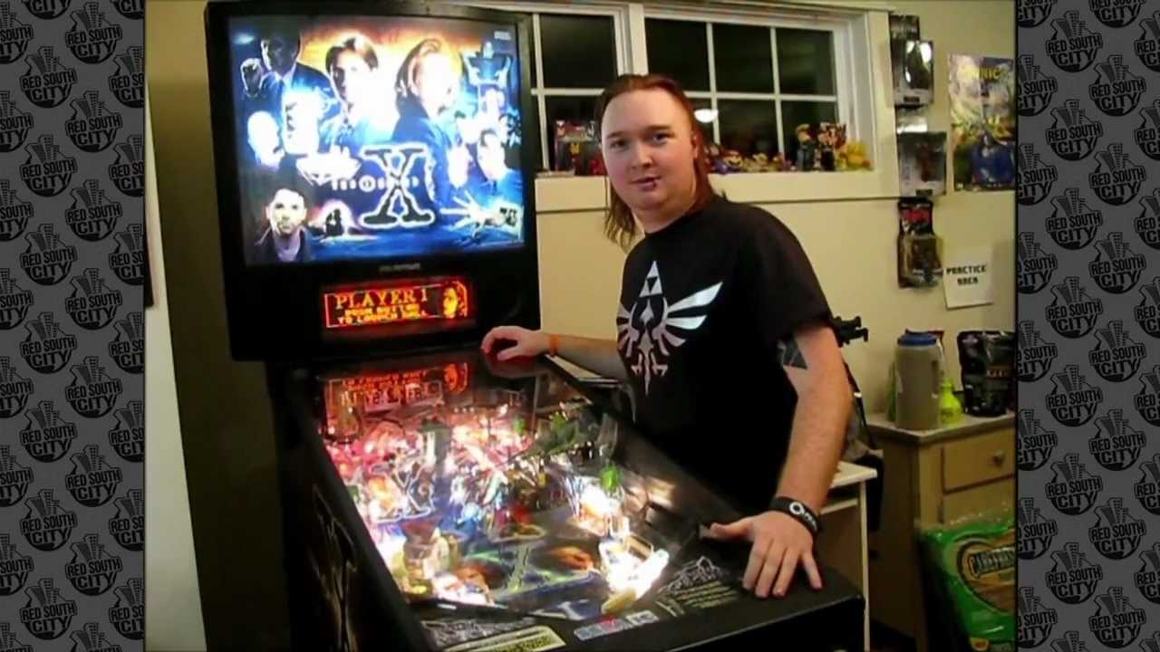 X-Files Pinball - YouTube