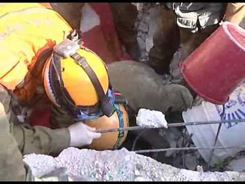 Haitian Man, Buried Under Rubble for 10 Days, Rescued By IDF Team - YouTube