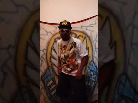 MC Chokito da Mangueira - Novinha do peito duro