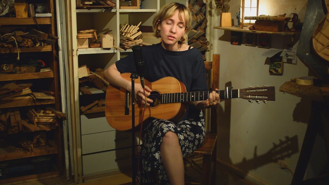Virginia Lev "Hijos de nadie" | Sesiones en el Taller #55 - YouTube