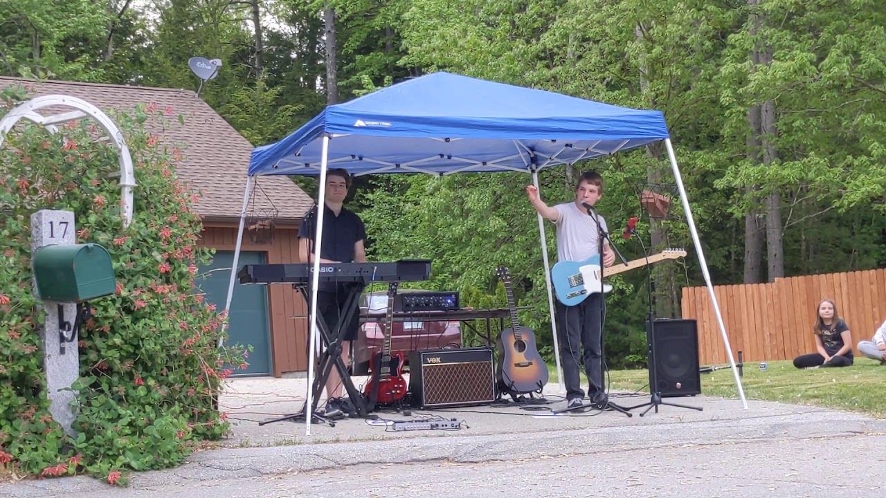 Johnny Rocket Live Band - YouTube