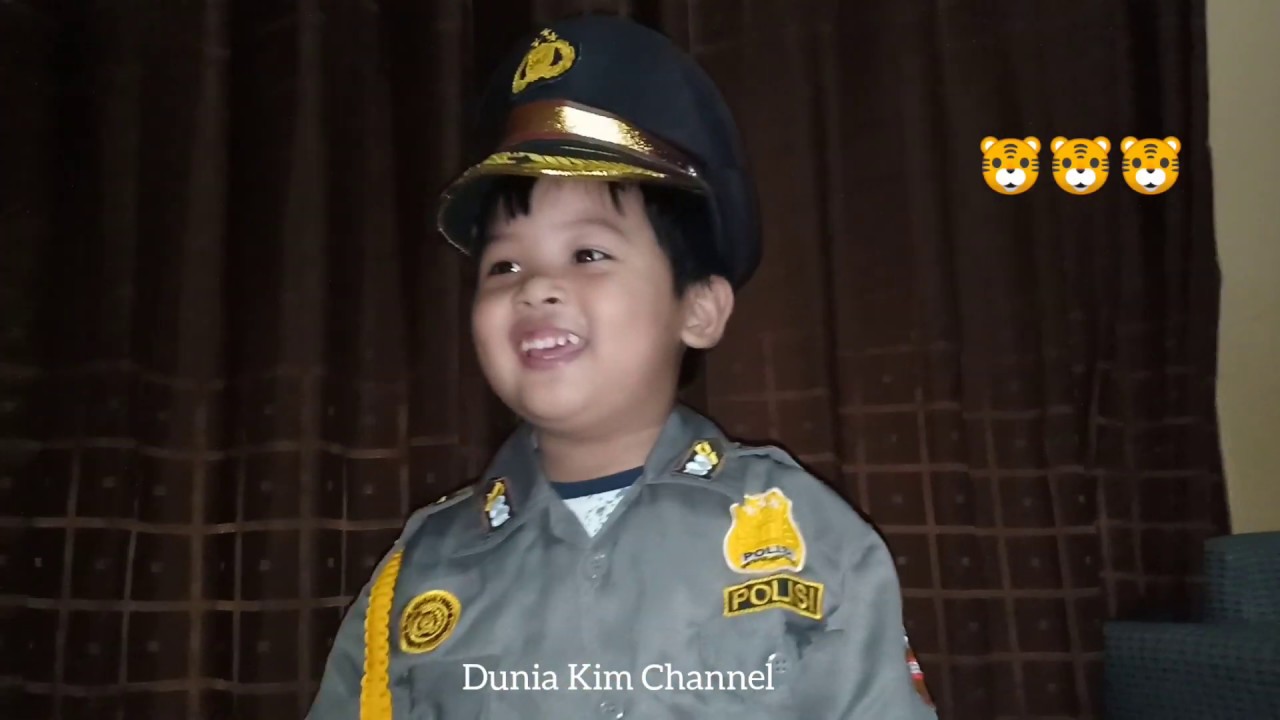 Polisi cilik lucu - YouTube