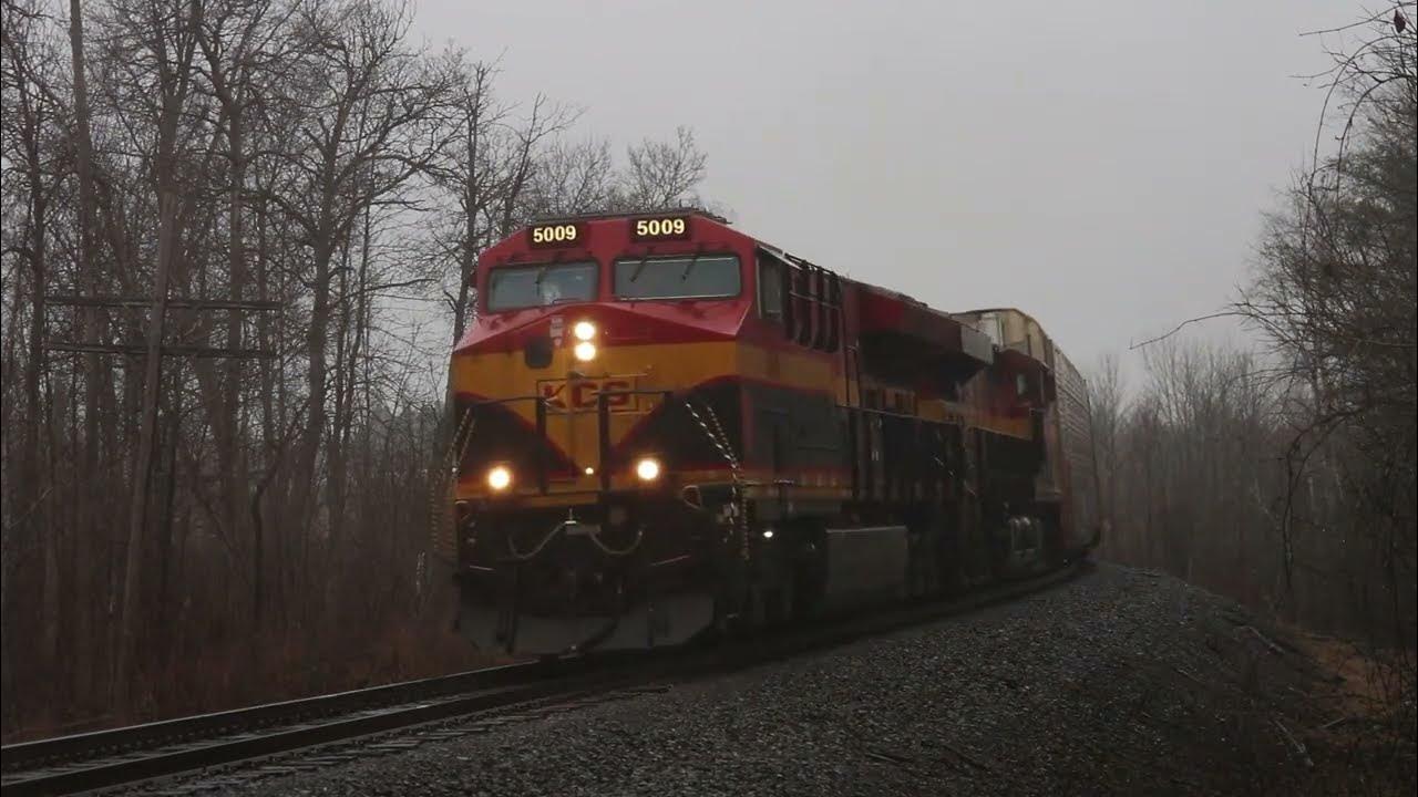 CPR 137 - KCS 5009 West near Puslinch (March 29 2025) - YouTube
