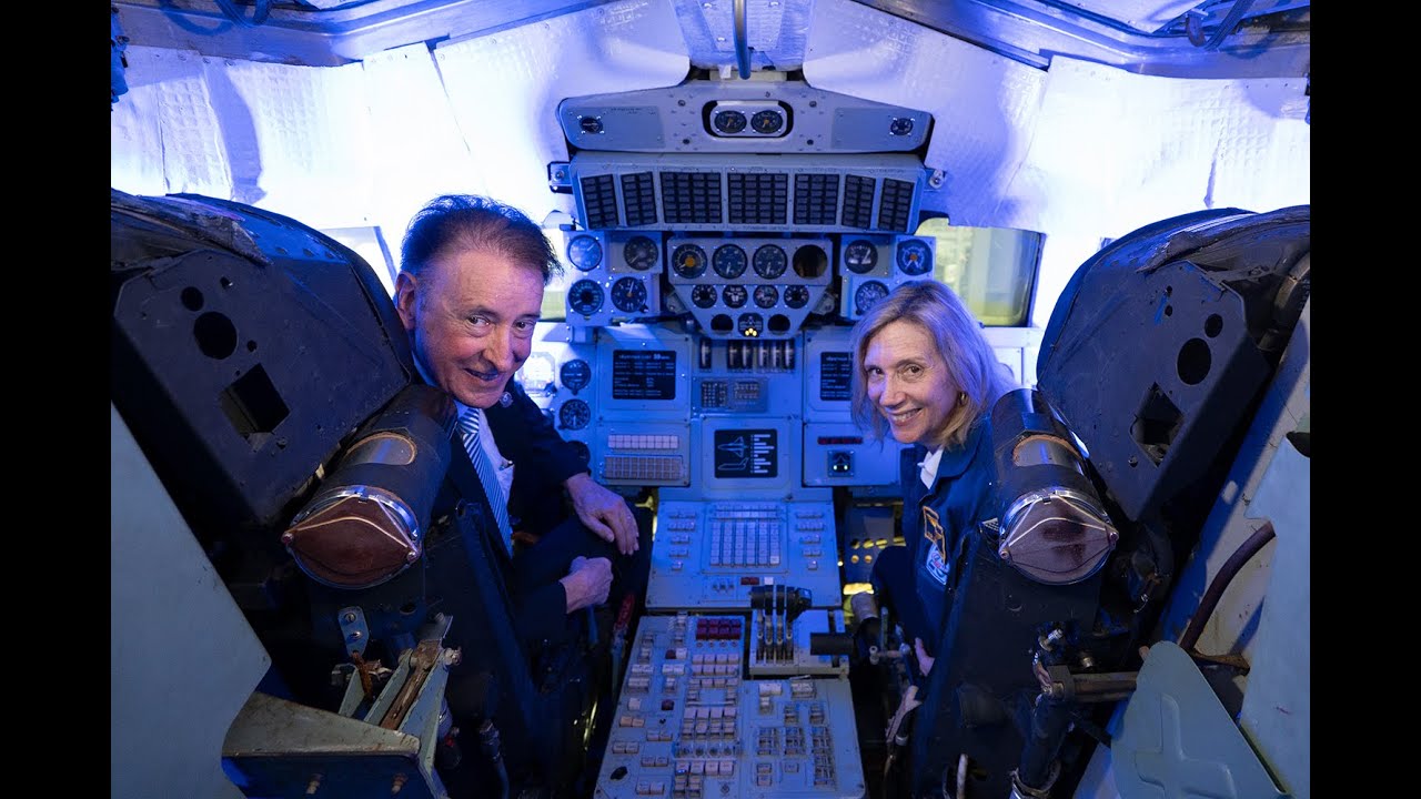 Interview mit NASA-Astronautin Susan Still-Kilrain im Technik Museum ...