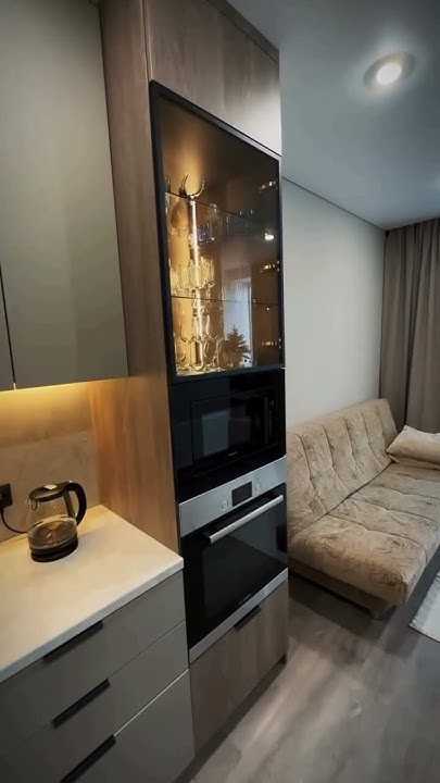 Витрина на кухне в 2025 #мебельназаказ #shortsvideo #kitchen - YouTube
