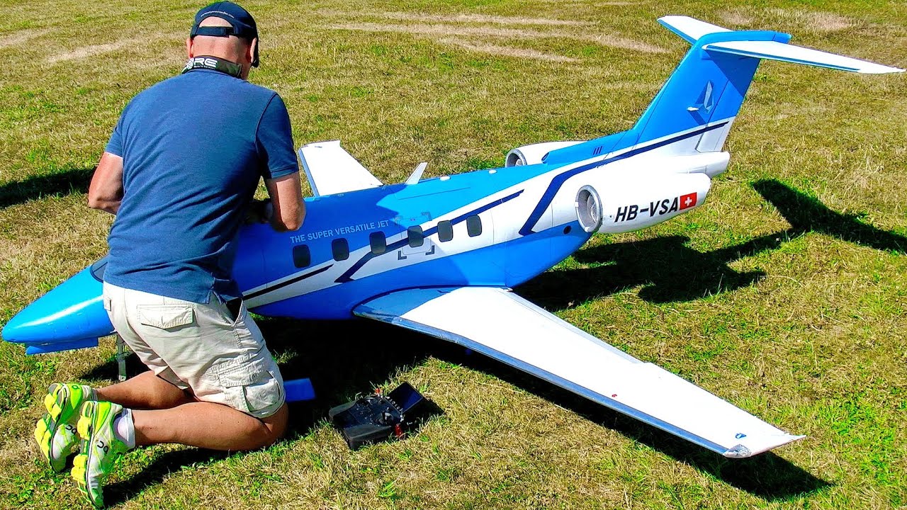 STUNNING !!! HUGE RC PILATUS PC-24 SCALE MODEL TURBINE JET ...