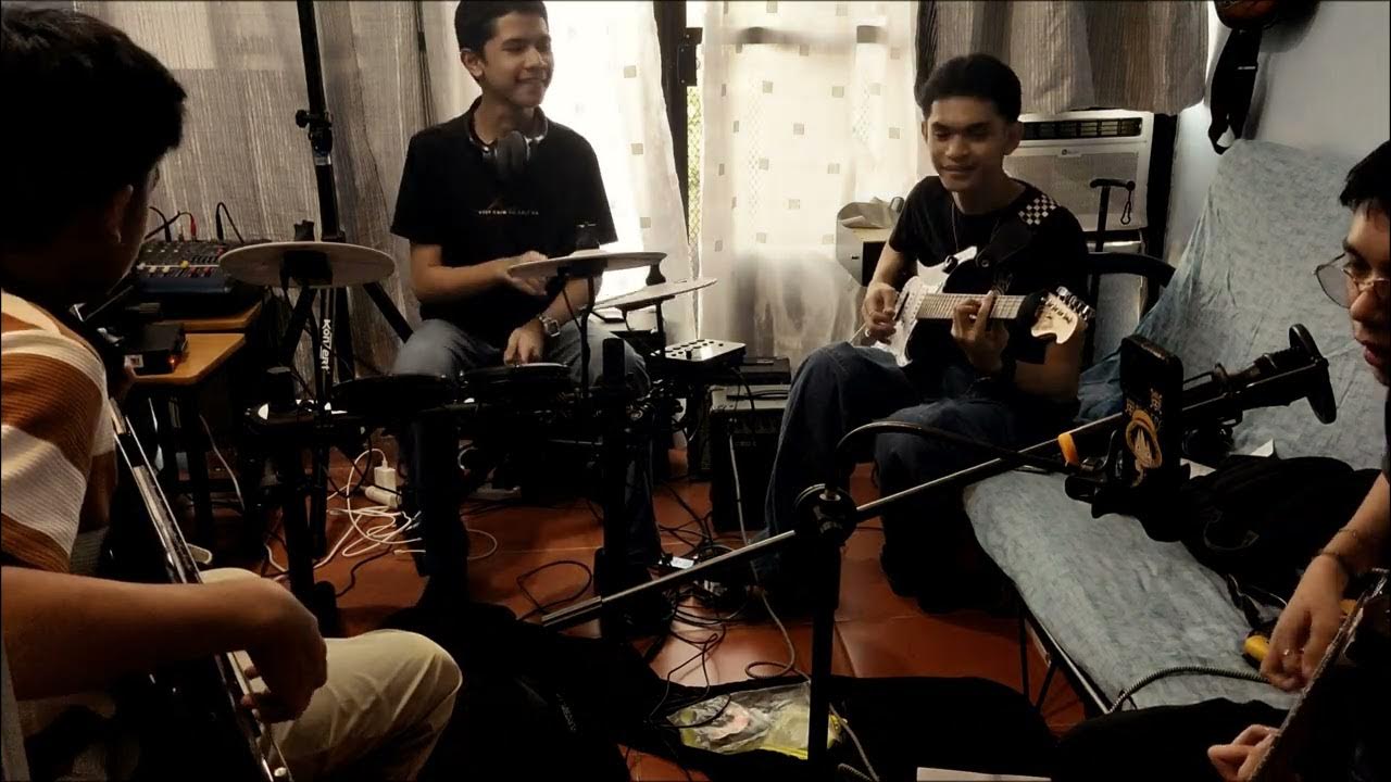 Dili Diay Kita by ErrorCheck ( Cover by Code Blue ) *band practice ...