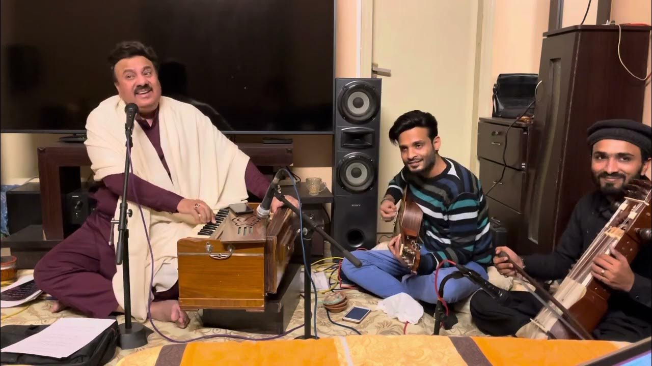 Kysa kia mazak ghazal Ustad Mohammed Ali and tabla play by Harrison - YouTube