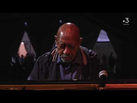 Kenny Barron Trio au festival Jazz in Marciac • 2023 - YouTube