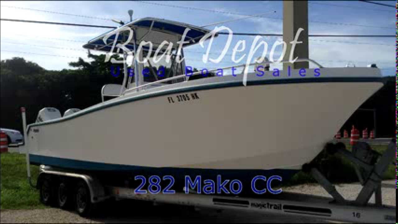 -SOLD- 28' Mako CC w/ twin 225 Johnsons - YouTube