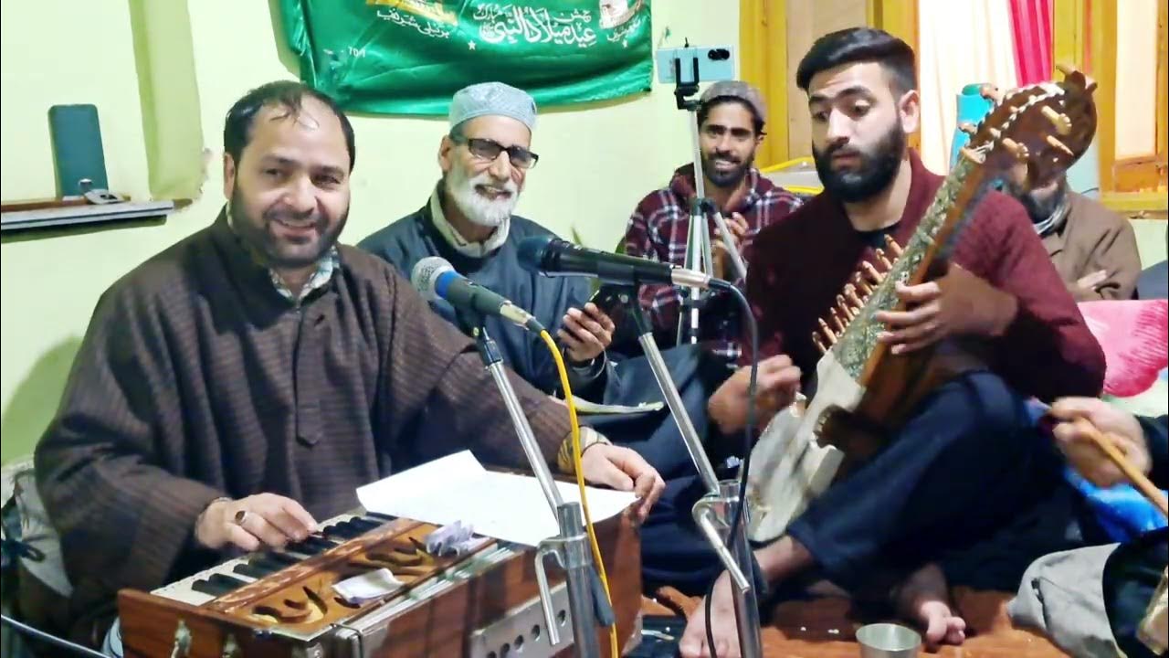 Kashmiri Superhit Song By Gm Bulbul || Kalami Gul Chraari || Kashmiri Sufi Song - YouTube