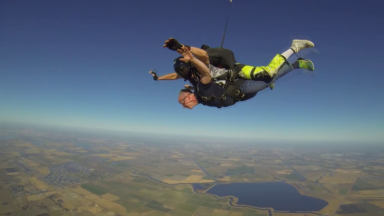 Skydive - Robert - YouTube
