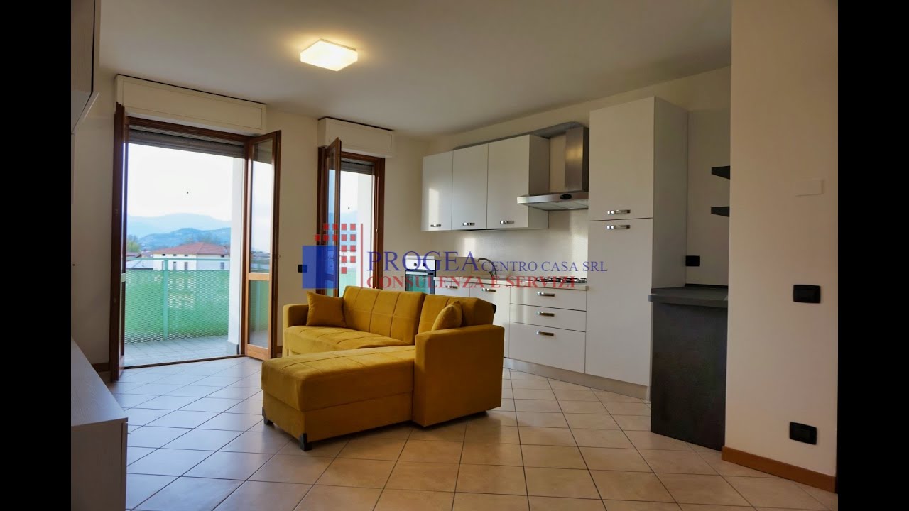 Bilocale arredato con box in affitto ad Albano Sant'Alessandro - YouTube