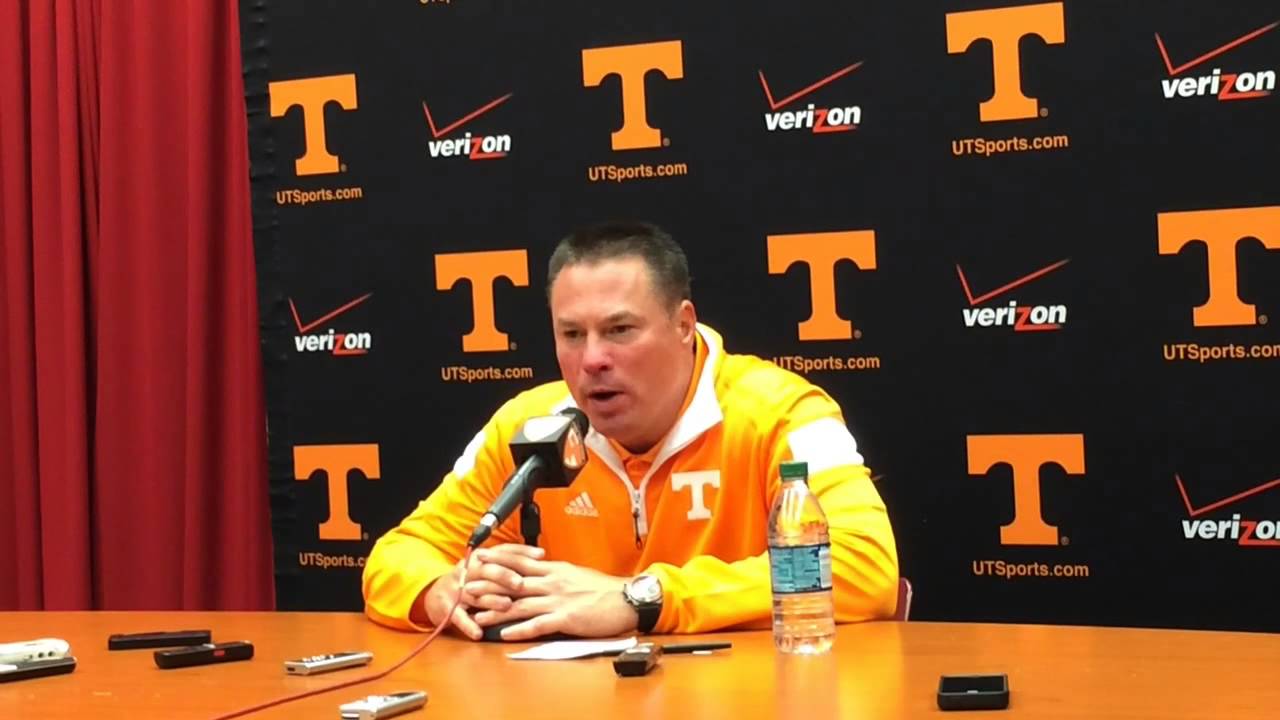Tennessee's Butch Jones talks about his team's loss to Oklahoma - YouTube