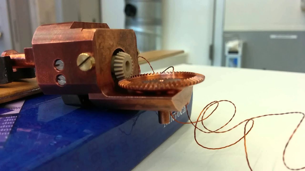 Room temperature test of the Attocube rotator with gear mechanism - YouTube