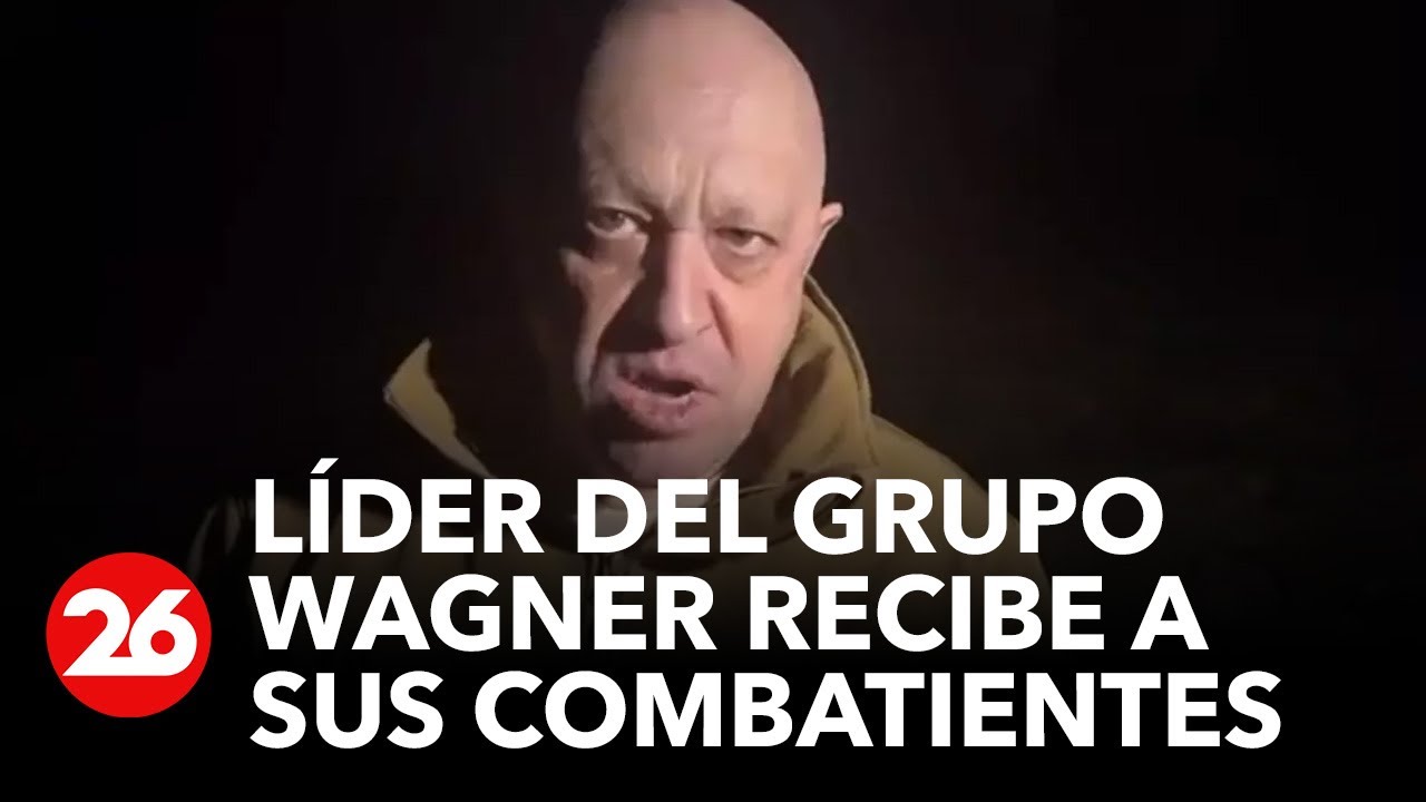 Líder del grupo Wagner recibe a sus combatientes - YouTube