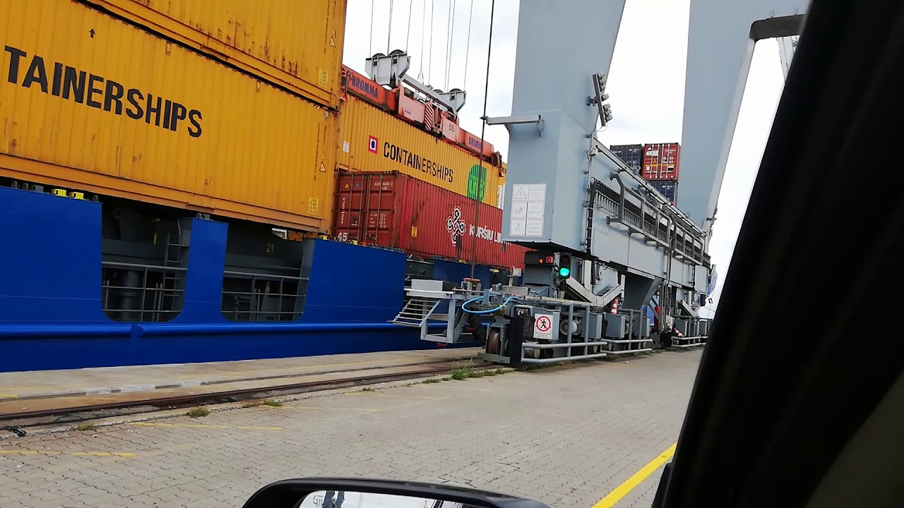 Video of container handling by ALC - YouTube