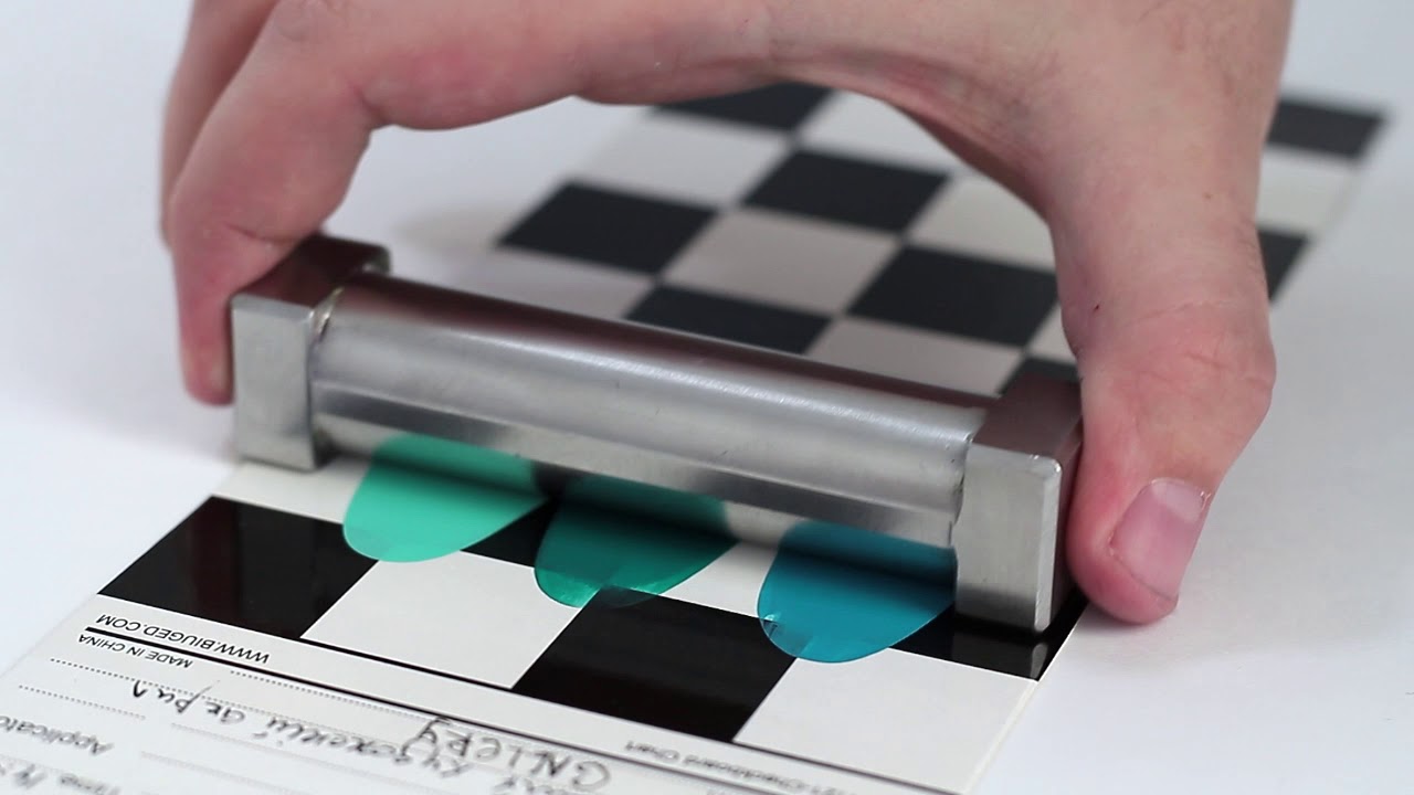 ROSA Gallery Artists' Acrylics. The opacity test. - YouTube