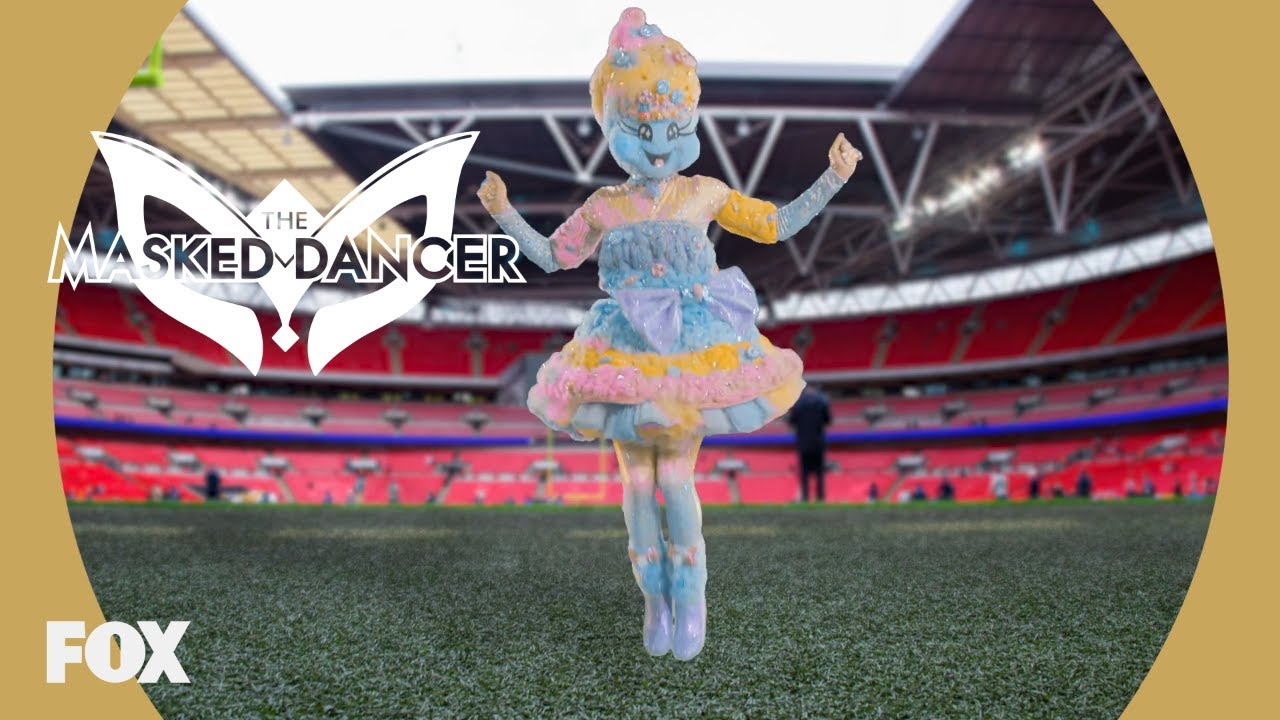 Cotton Candy's Touchdown Dance | Season 1 | THE MASKED DANCER - YouTube