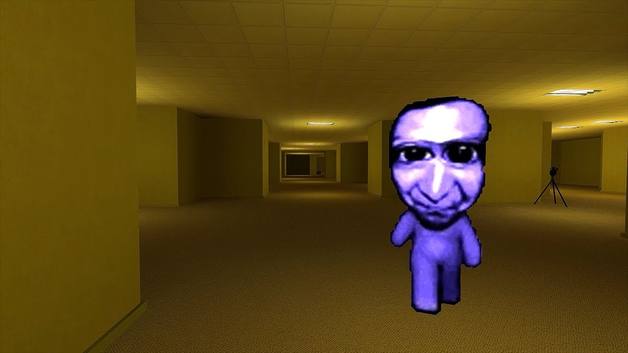 Try to run away from Ao Oni (Funny Gameplay) - YouTube