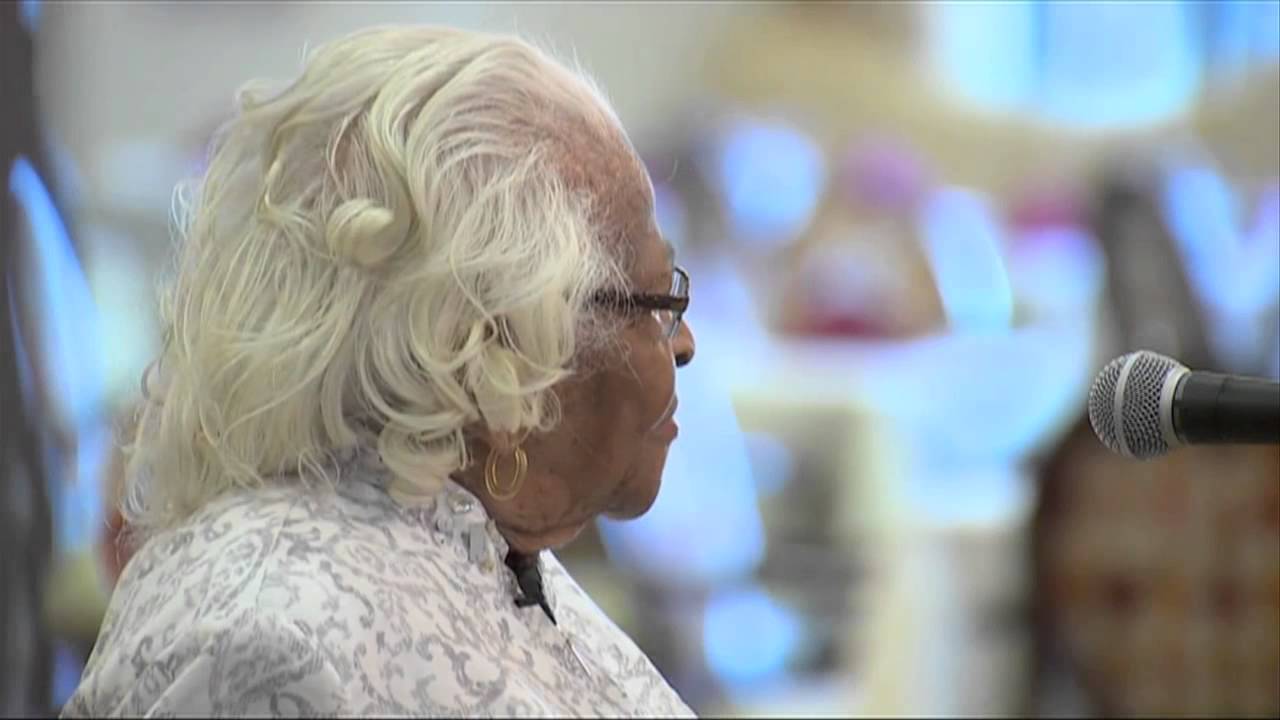 Margaret Hardin (KING 5 Seattle) - YouTube