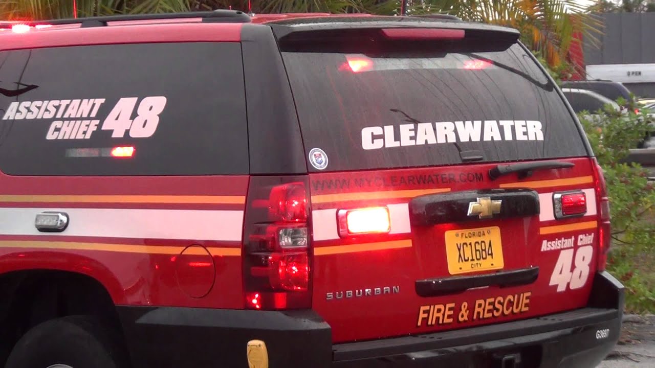 CLEARWATER FIRE RESCUE ASSISTANT CHIEF 48'S SUV - YouTube