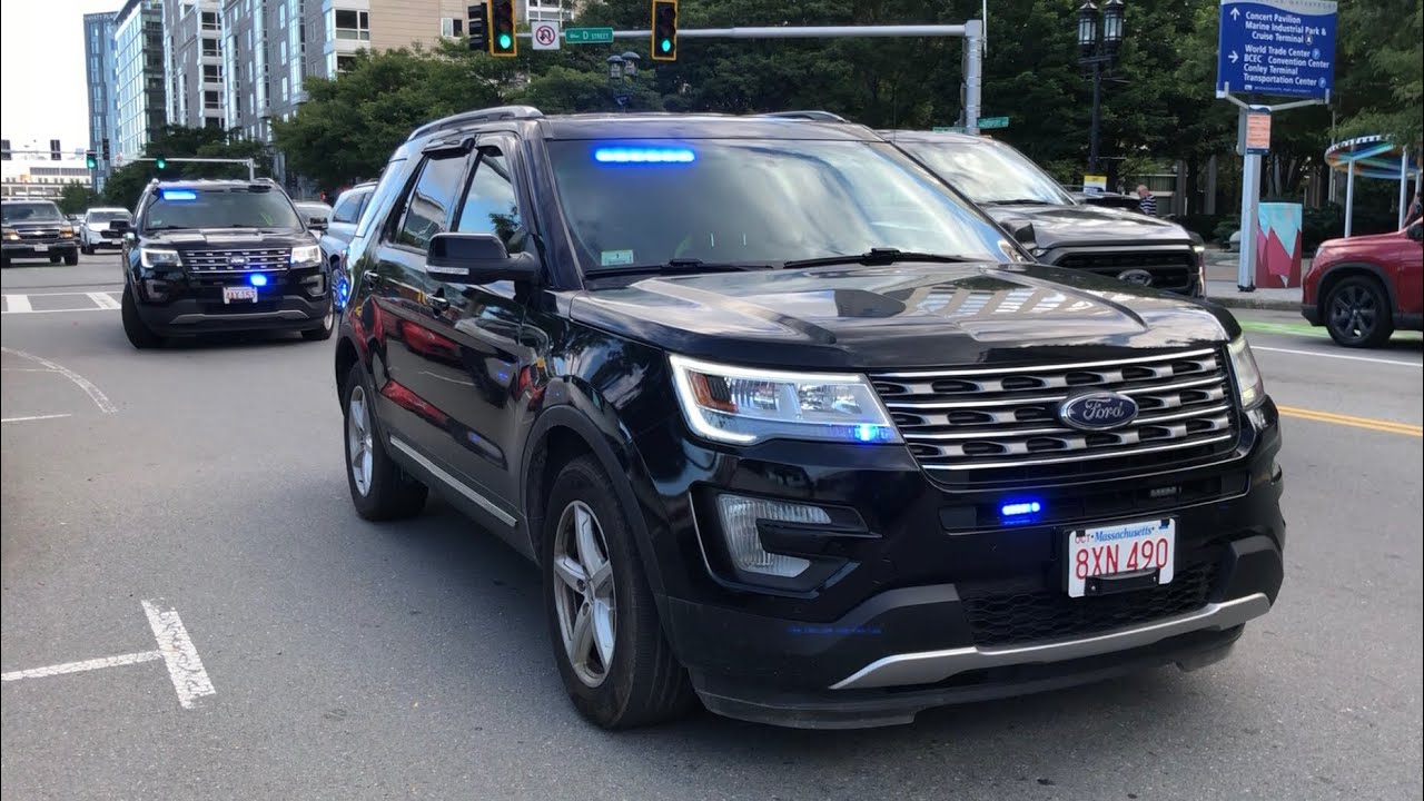Massachusetts State Police unmarked Ford Explorer XLT - YouTube