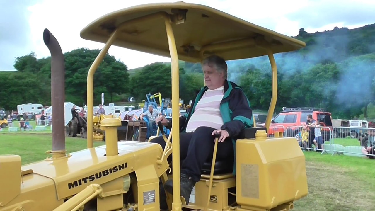 Mitsubishi BD2 Dozer Neath 2016 show - YouTube