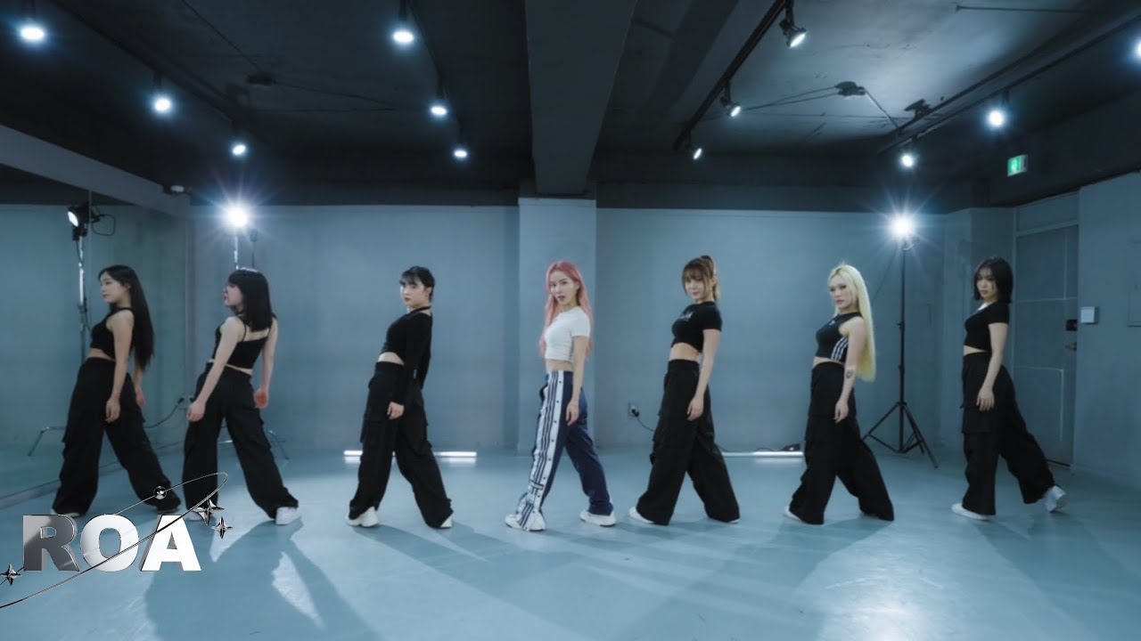 ROA(로아) 'KARINA - UP’ practice 원테이크 (1take.) - YouTube