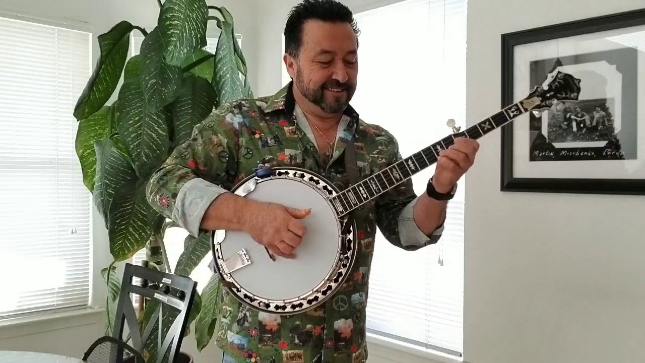 Auld Lang Syne with a twist on a Stelling Staghorn Banjo (R. Burns, B ...