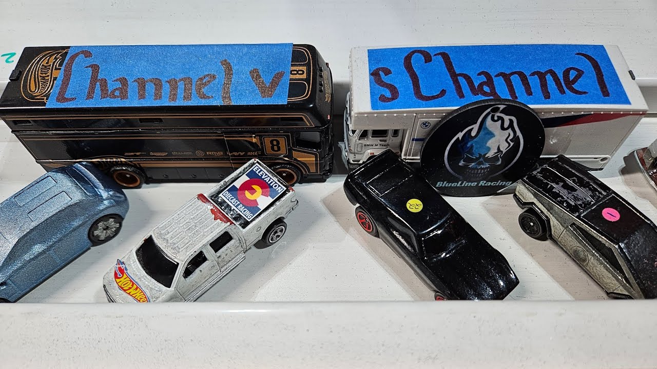 Channel Challenge BlueLine vs ElevationDiecastRacing - YouTube
